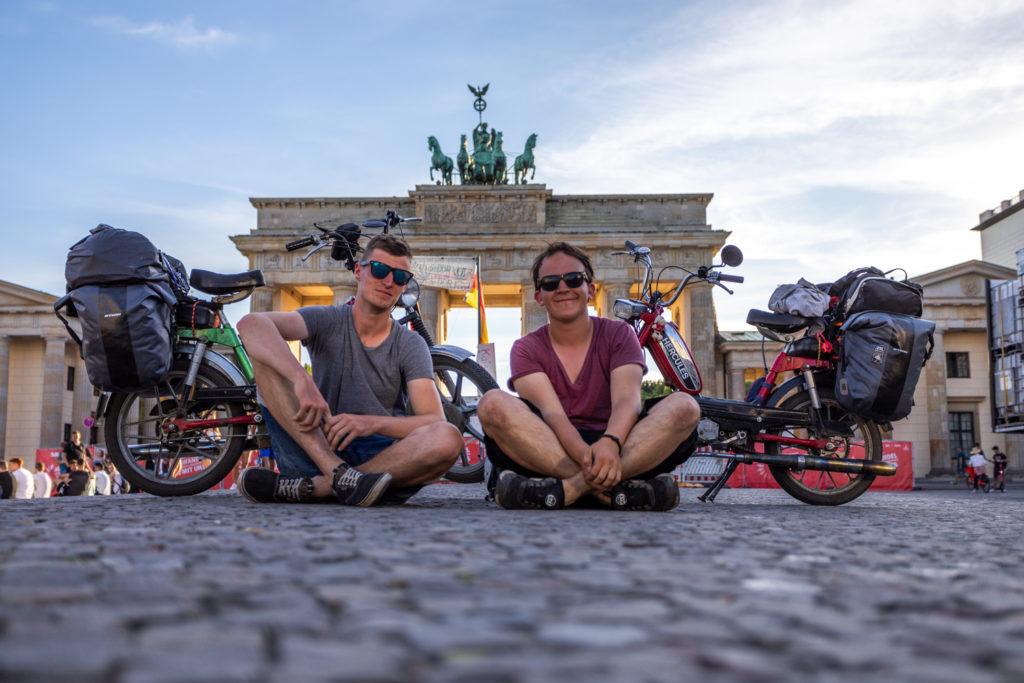 MOFA TOUR – TAG 5 – Simon Dellert